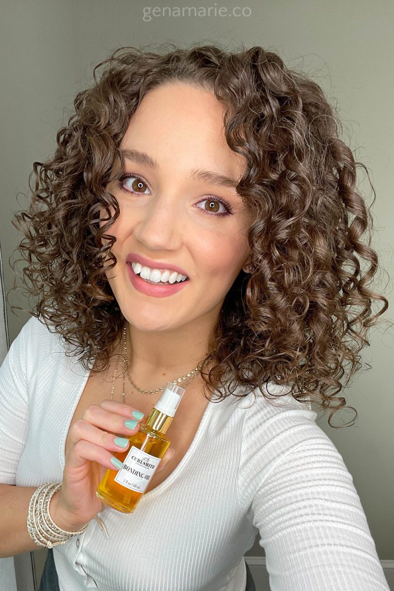 How to Properly Use Hair Oils for Curls + Curlsmith Bonding Oil Review ...